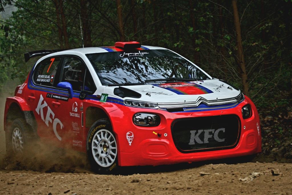 Problem Menghambat Laju Ricardo Sean Kebagian Tes Mobil Rally Danau ...